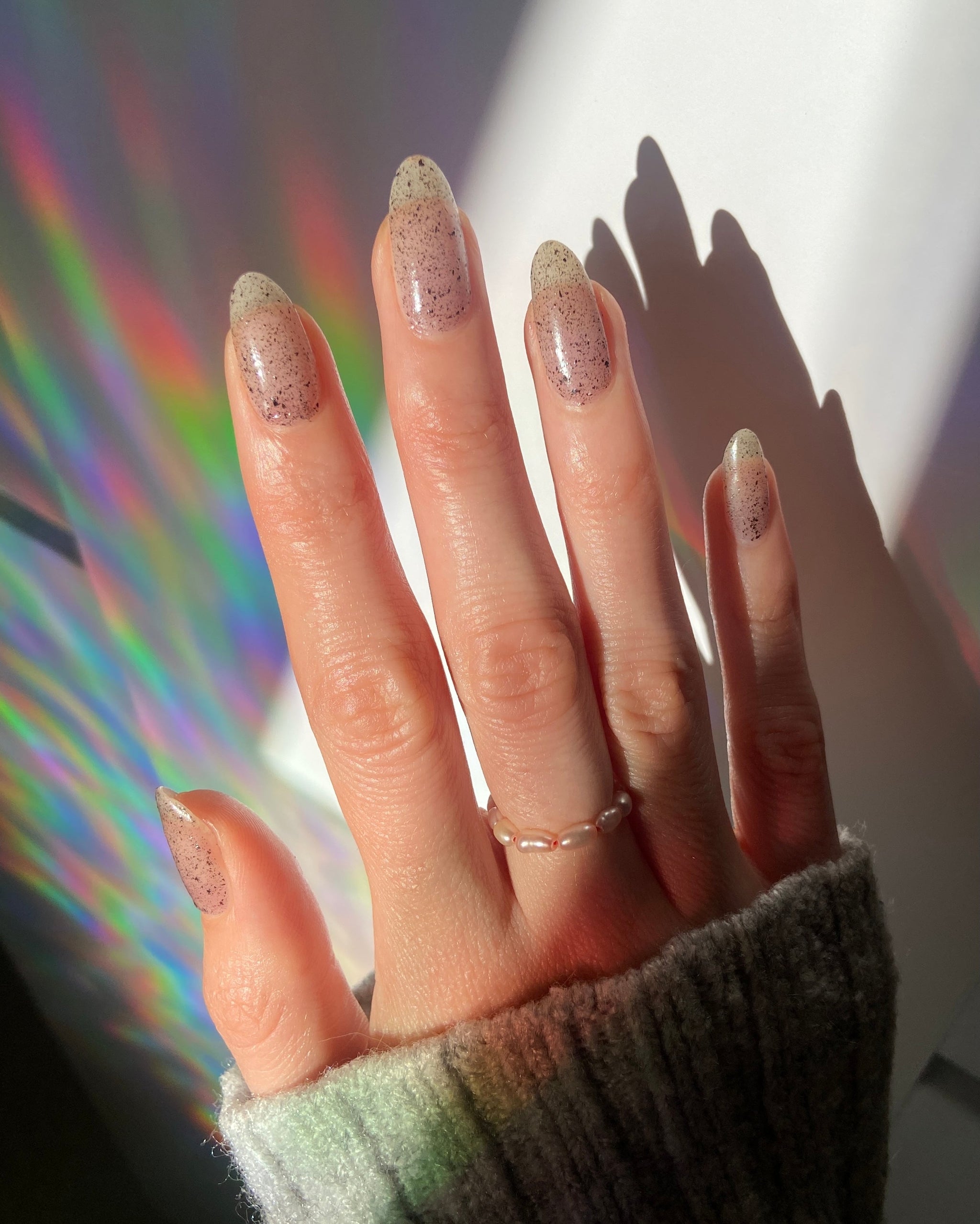 BLACK PENCIL (Graphite Grit) – Death Valley Nails