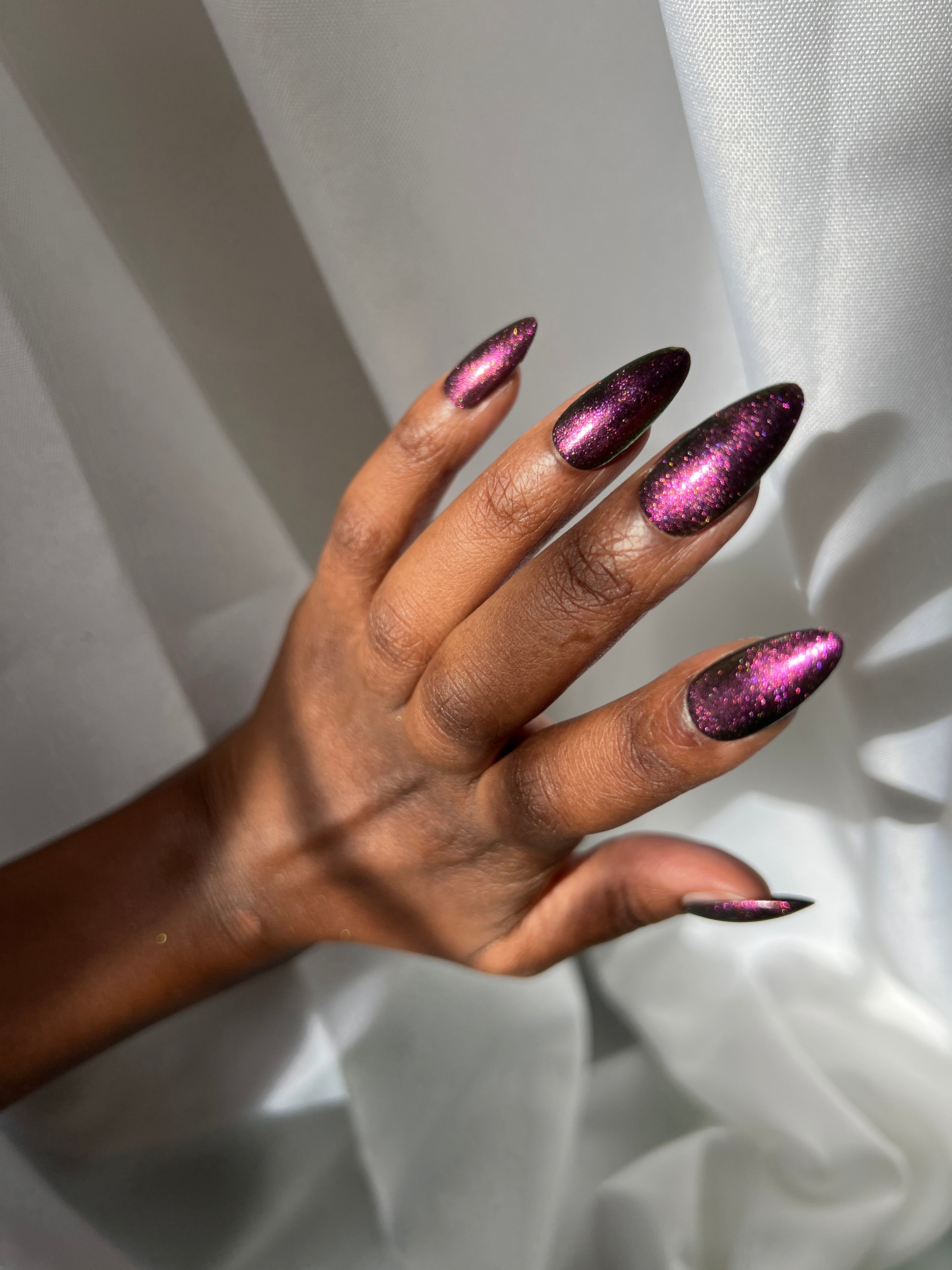 CASTING ASPERSIONS (magnetic) – Death Valley Nails