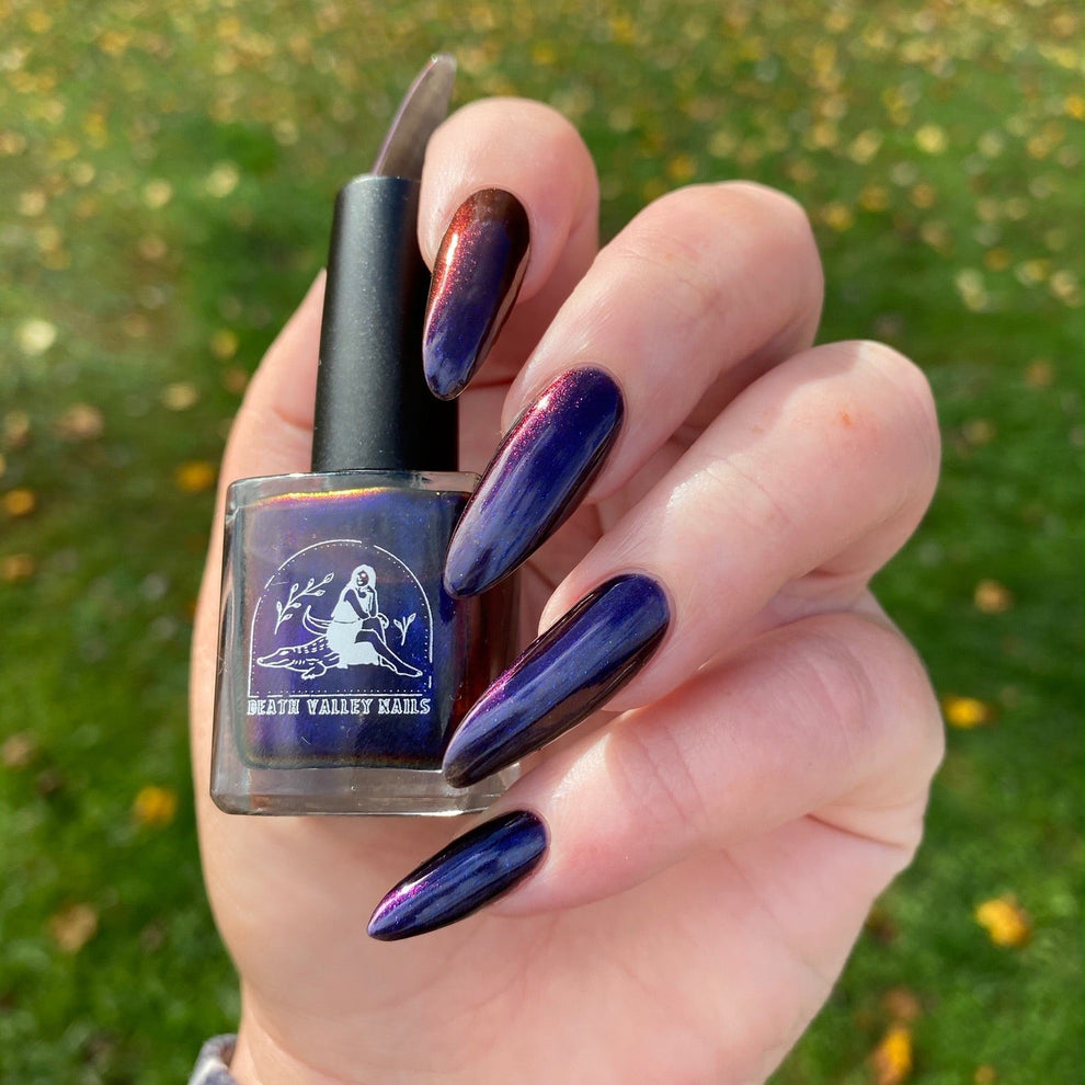 NIGHTHAWK WITH HIS DEATH NOTE – Death Valley Nails